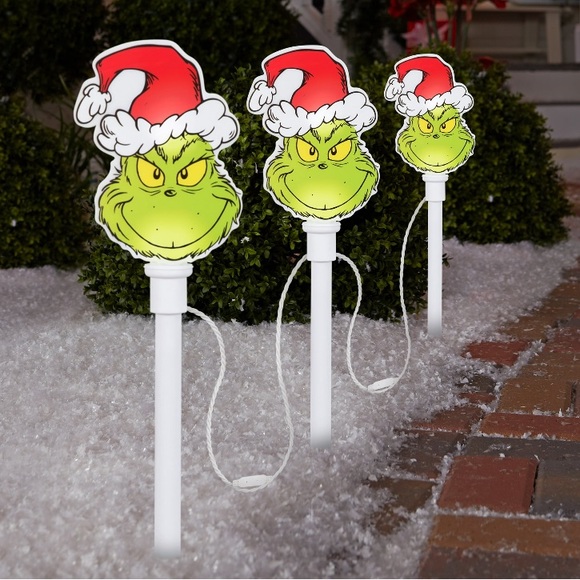 Dr. Seuss | Holiday | Dr Seuss The Grinch Lighted Pathway Lights | Poshmark